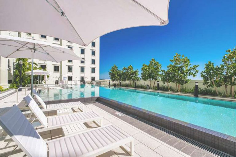 Life Time Living® at Gables Station | Coral Gables Apartments